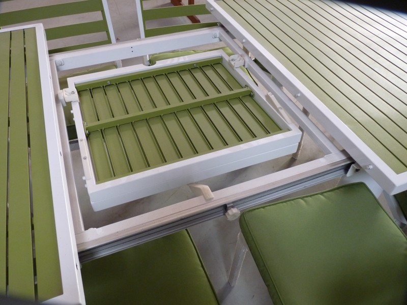 TABLE PIVERT AVEC RALLONGE PAPILLON 180/240 CM + 6 chaises - VERT ...